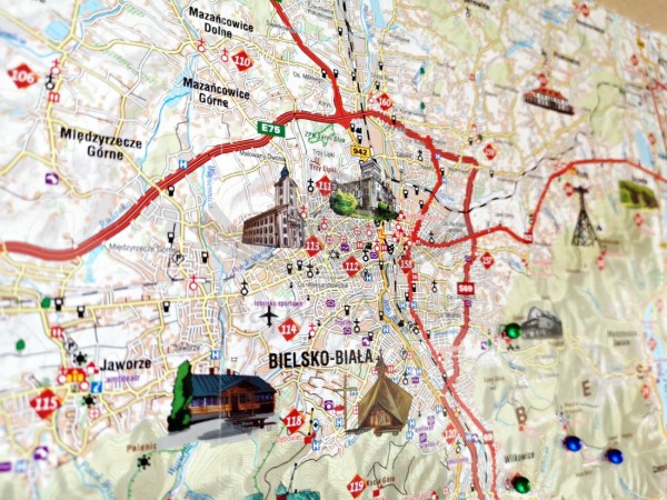 BESKIDY MAPA ŚCIENNA TURYSTYCZA ATRAKCJE